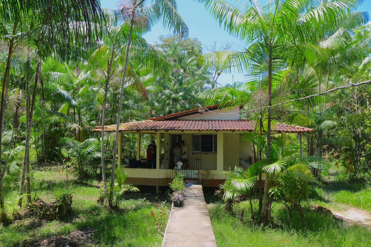 Acai Farm Family Home front view in Belem (1)