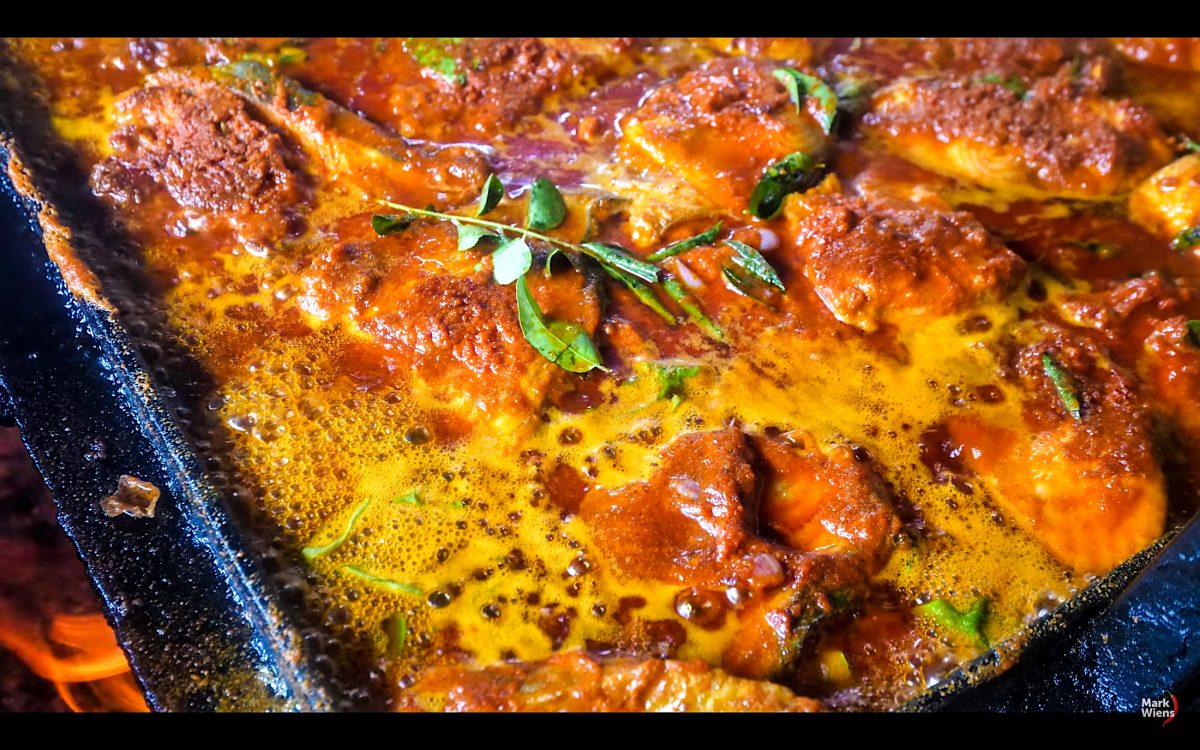 In Kerala, eat India's Most Amazing Curry Fish Fry (at 'Amma Hotel ...